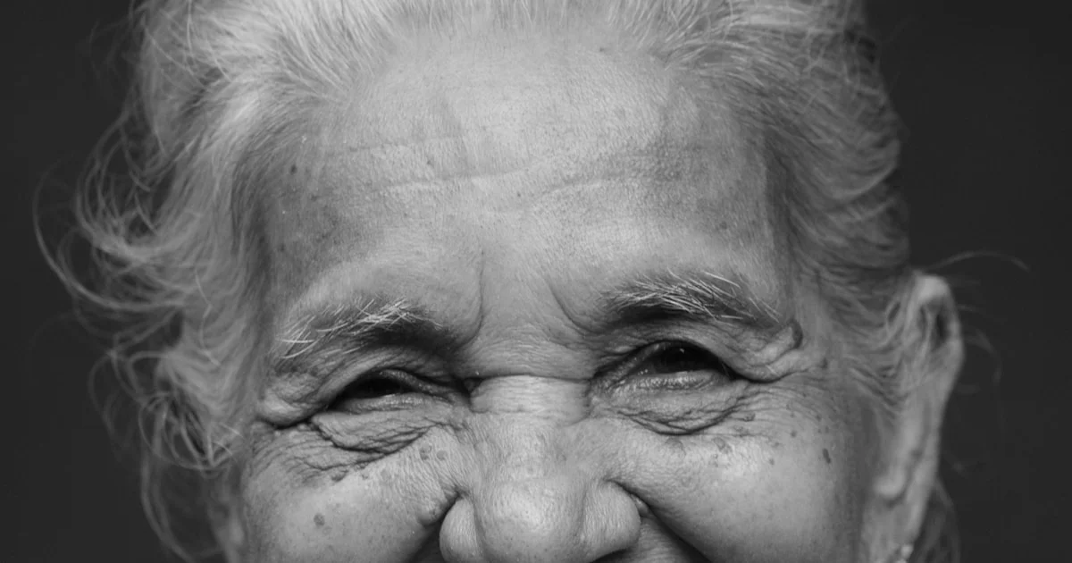 25 Inspirational Quotes About Happiness to Brighten Your Life in 2026 ...